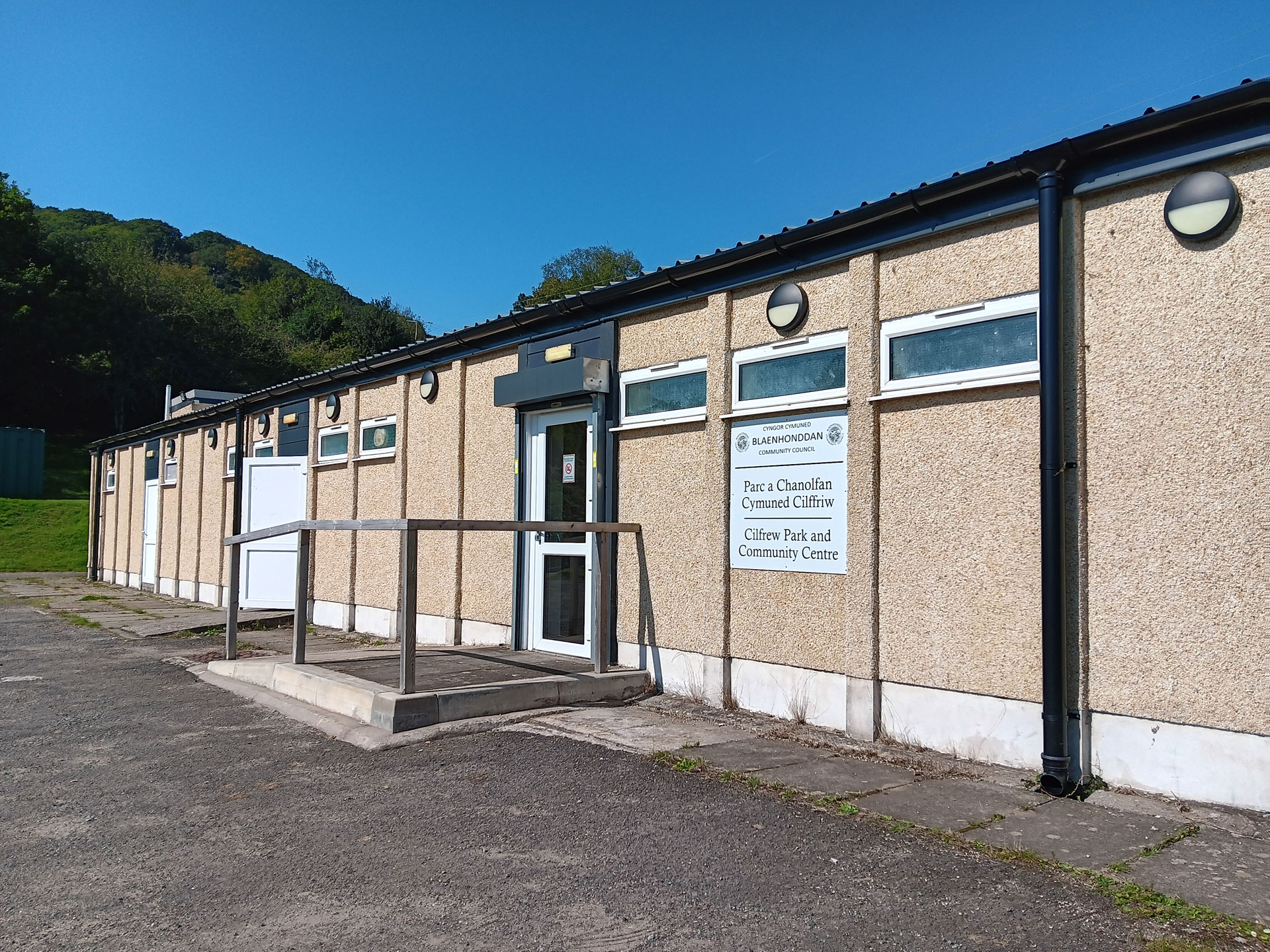 Cilfrew Community Centre | Cyngor Cymuned Blaenhonddan Community Council